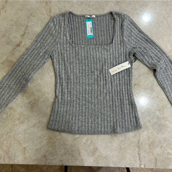 nine britton | Sweaters | Brand New Nine Britton Gwendolyn Square Neck ...